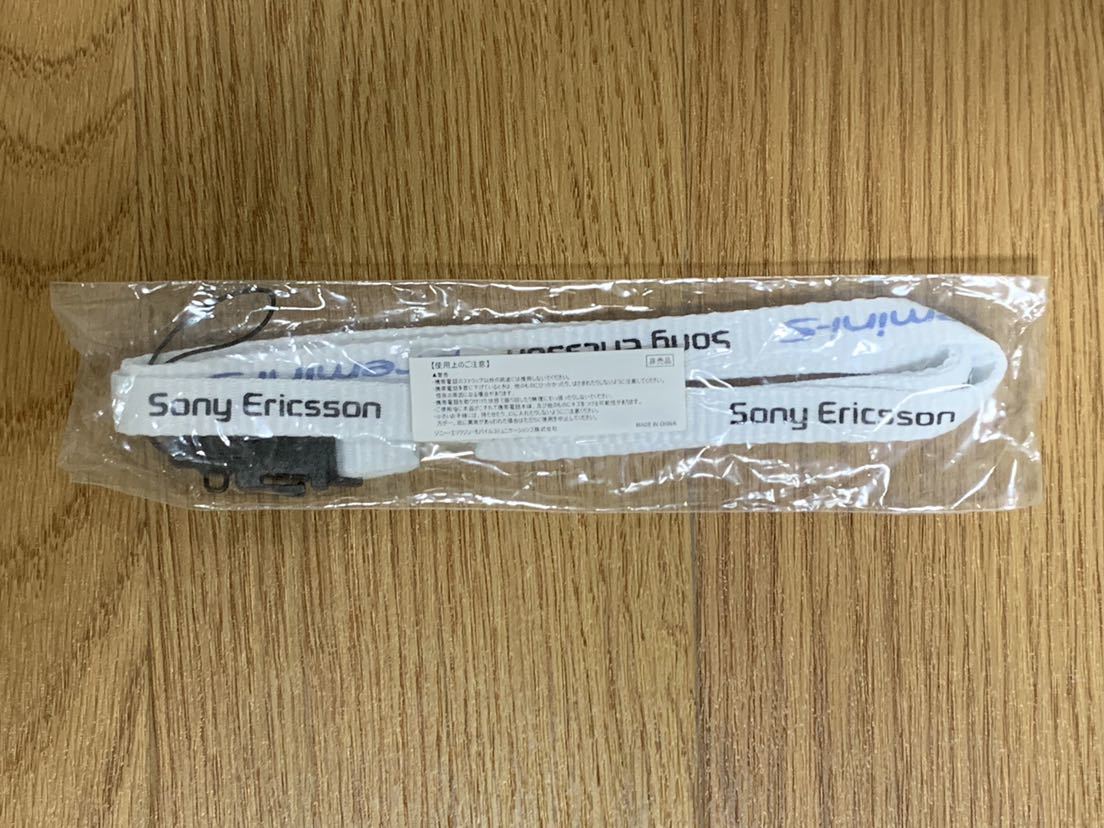 Sony Ericsson ネックストラップ premini-s ホワイト 白 ガラケー スマートフォン デジカメ 携帯電話 docomo ...