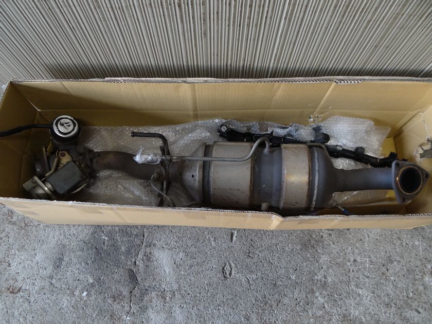 200系 ハイエース H20 KDH201V 1KD DX 軽油 ディーゼル 触媒 DPF 17410-30240 素材用 ジャンク品(触媒)｜売買されたオークション情報、yahooの商品情報 ...