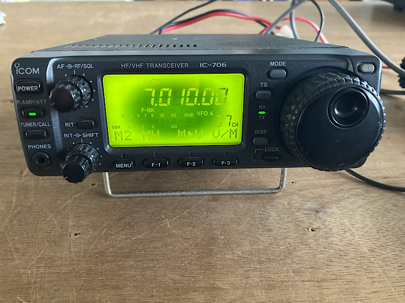 ICOM IC-706S HF 144MHzオールモ－ドトランシーバー 10W ジャンク(固定)｜売買されたオークション情報、yahooの商品情報をアーカイブ公開 - オークファン ...