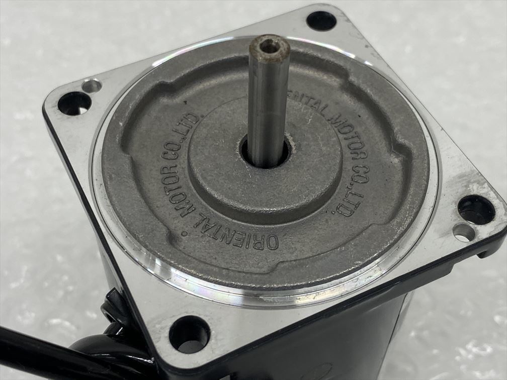 オリエンタルモーター トルクモーター 2TK3A-AW2 管理番号 D2138 AC小型標準モーター(電材、配電用品)｜売買されたオークション情報、yahooの商品情報をアーカイブ公開 ...