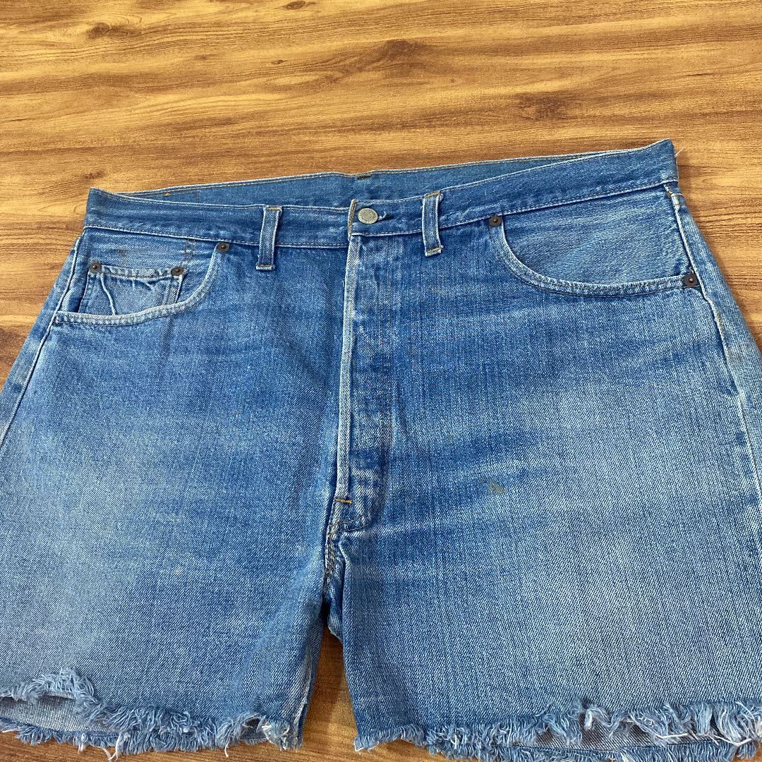 80s Levi's 66後期 カットオフ デニム ジーンズ W42(W37以上)｜売買されたオークション情報、yahooの商品情報をアーカイブ公開 - オークファン（aucfan.com）