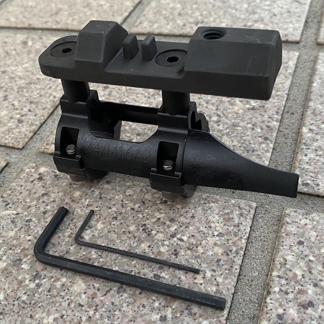 米軍 PAQ-4 レーザーサイト バレルマウント ミリタリー .3(個人装備)｜売買されたオークション情報、yahooの商品情報をアーカイブ ...