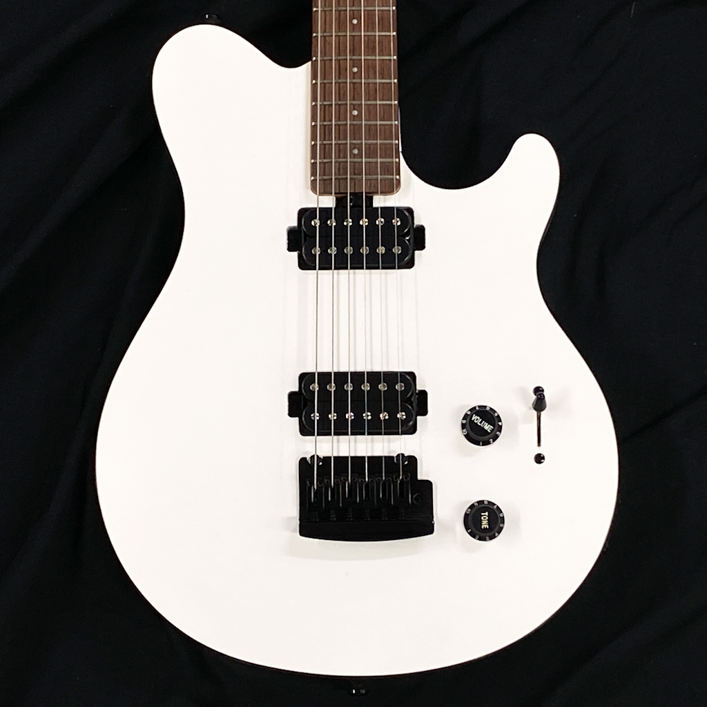 Sterling by MUSIC MAN S.U.B. Series AXIS AX3S White(本体)｜売買されたオークション情報 ...