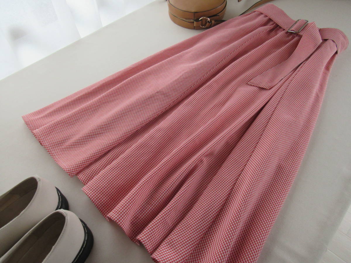 ビス ViS 同様 ベルト付スカート 定価4950 j263(Mサイズ)｜売買されたオークション情報、yahooの商品情報をアーカイブ公開 - オークファン（aucfan.com）