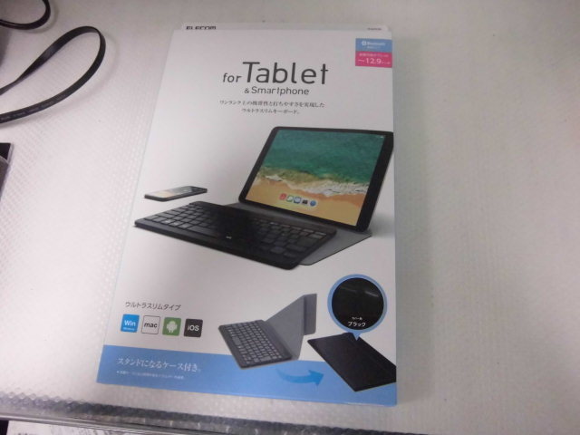 エレコム キーボード Bluetooth パンタグラフ 超薄型 充電式 ~12.9対応 マルチペアリング対応 ブラック iPad Pro 2020 TK-SLP01BK(ワイヤレスキーボード ...