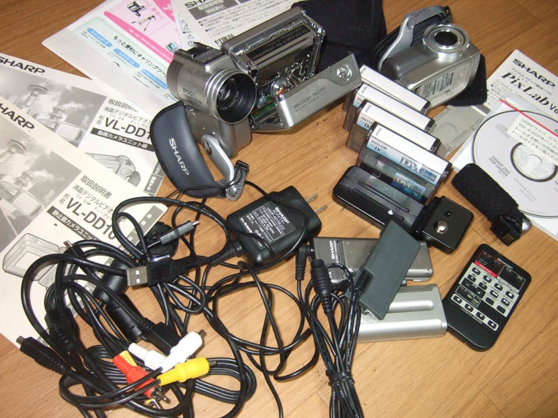SHARP DIGITAL VIEWCAM VL-DD10 と周辺機器のセット 撮影 再生確認済み(シャープ)｜売買されたオークション情報 ...