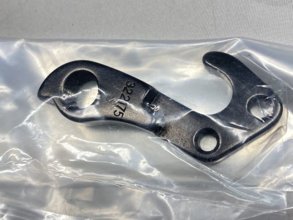 純正 TREK リアディレイラーハンガー W322175 リアエンド FX ディレイラーハンガー ハンガー トレック 322175 ...