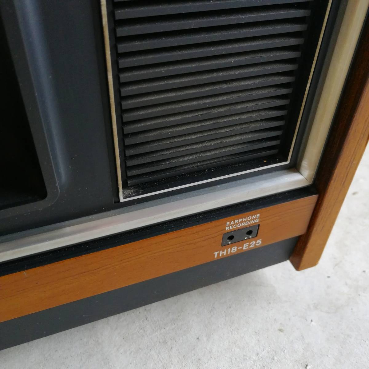 h3240 National ナショナル カラーテレビ Pana Color TH18-E25 昭和レトロ アンティーク ブラウン管テレビ 当時物 直接引取り可能(テレビ)｜売買された ...