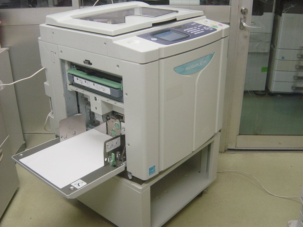 極上品 理想科学工業 A3対応輪転機 RISOGRAPH SE638 取扱説明書 LAN USB付 宮城発(本体)｜売買されたオークション情報、yahooの商品情報をアーカイブ公開 ...
