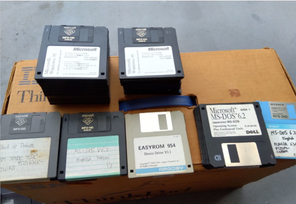 IBM ThinkPad 701CS バタフライ ジャンク品 通電化(12インチ未満)｜売買されたオークション情報、yahooの商品情報を ...