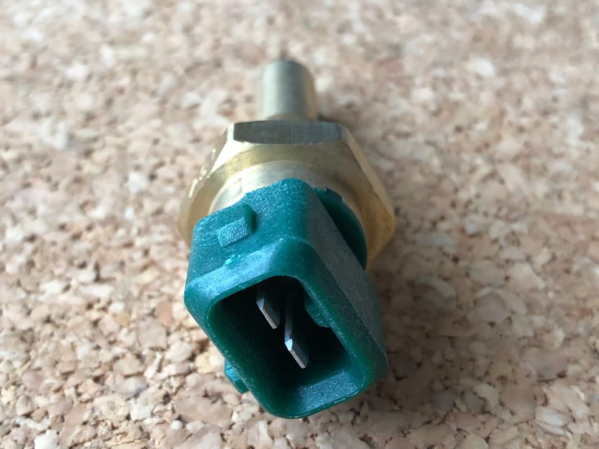 クラウン GS110 MS110 MS112 EFI 水温センサー 89422-30020(エンジン部品)｜売買されたオークション情報 ...