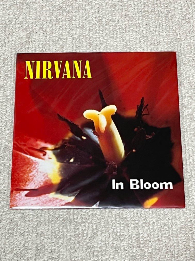 極 NIRVANA In Bloom ニルヴァーナ カートコバーン VINYL 7inch UK盤(Nirvana)｜売買されたオークション情報、yahooの商品情報をアーカイブ公開 ...