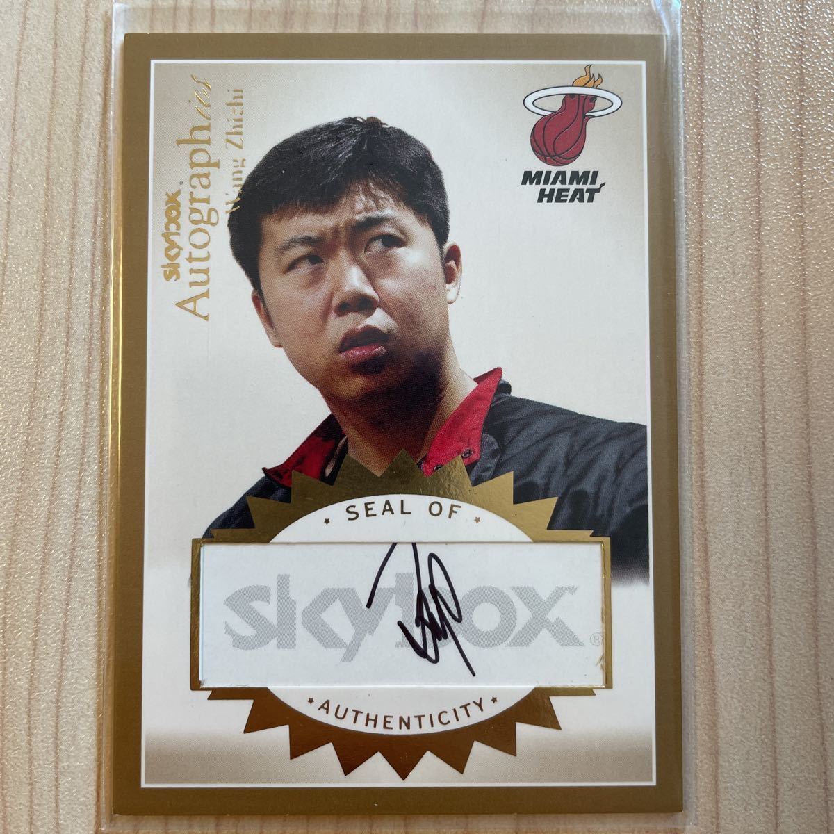 2003-04 Fleer Autographics Wang Zhizhi 王治ジー ワン ジージー 直筆サイン 50枚限定(Fleer ...