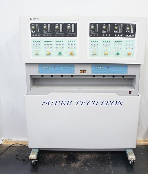 現状品 テクノリンク スーパーテクトロンHS800 低周波治療器 業務用 接骨院 整形外科 リモートコントローラー 通電確認済み(その他 ...