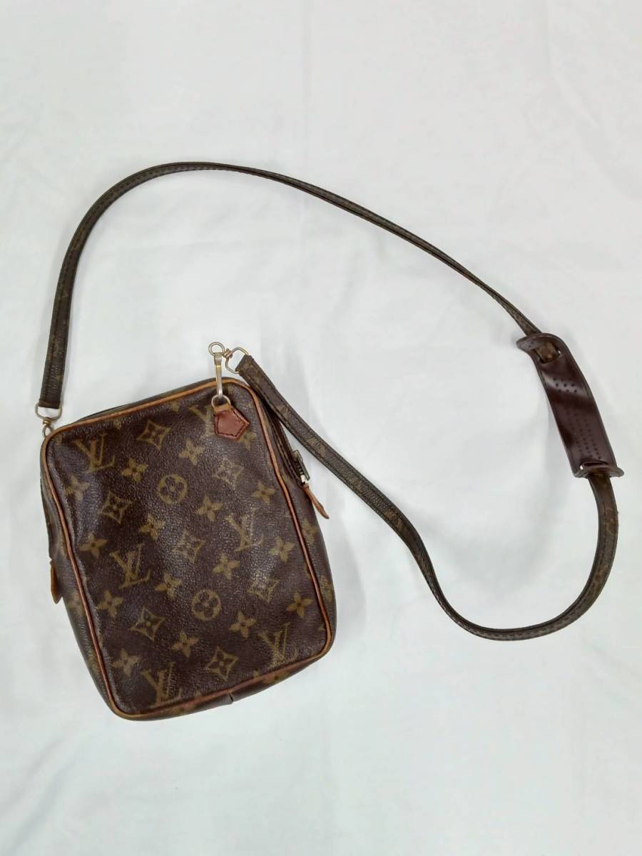 1円出品 Louis Vuitton ルイヴィトン LV モノグラム ショルダー バッグ 旧型 ダヌーブ M3552(ショルダーバッグ)｜売買されたオークション情報、yahooの商品情報を ...