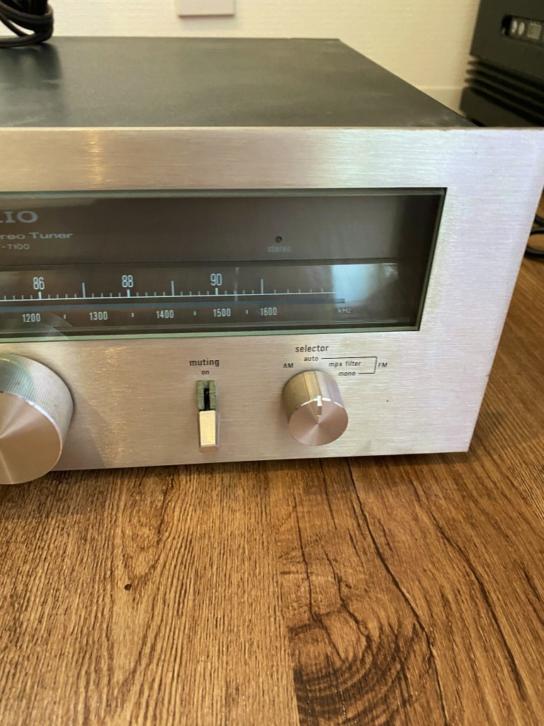 TRIO KT-700 AM/FM チューナー トリオ 現状品 Y0820-29(チューナー)｜売買されたオークション情報、yahooの商品情報をアーカイブ公開 - オークファン（aucfan ...