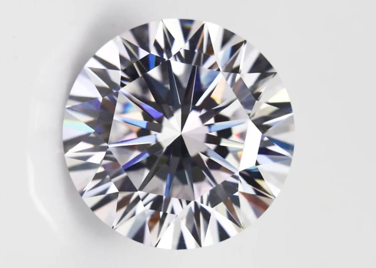 6.79ct ハート16個＆アロー16個 VVSランク級の極上品質 大粒10㎜サイズ 究極の73面カット大粒キュービックジルコニア(ダイヤモンド)｜売買されたオークション情報、yahooの商品 ...