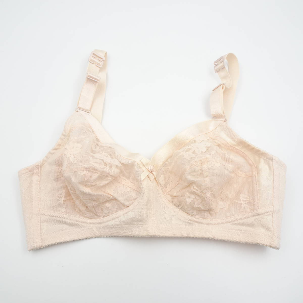 シャルレ ブラジャー FA022 ピンク B75 品(Bカップ)｜売買されたオークション情報、yahooの商品情報をアーカイブ公開 - オークファン（aucfan.com）