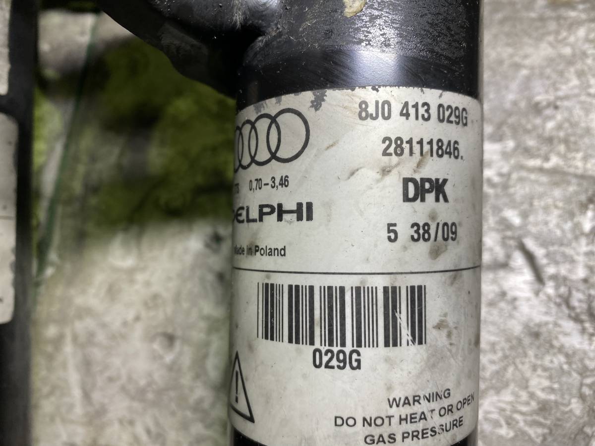 8J アウディ AUDI TTS 純正サスペンションセット アブソーバー スプリング 8J0 513 021B 28096617 8J0 ...