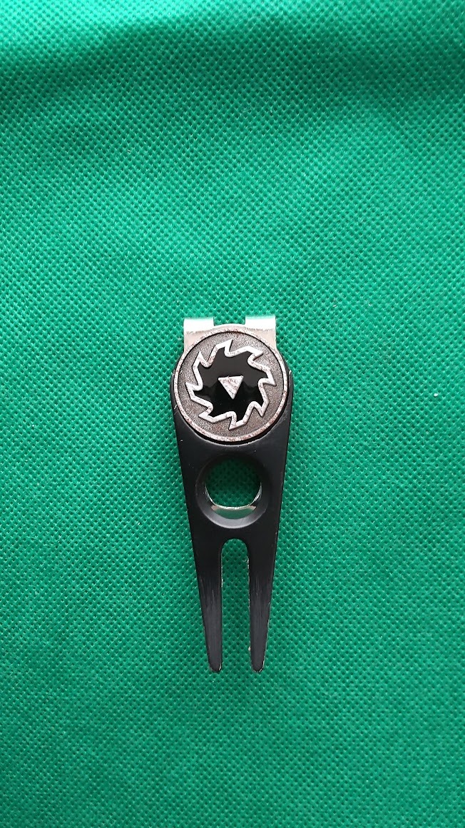 Callaway キャロウェイ グリーンフォーク ボールマーカーセット E19(グリーンフォーク付マーカー)｜売買されたオークション情報、yahooの商品情報をアーカイブ公開 - オークファン ...