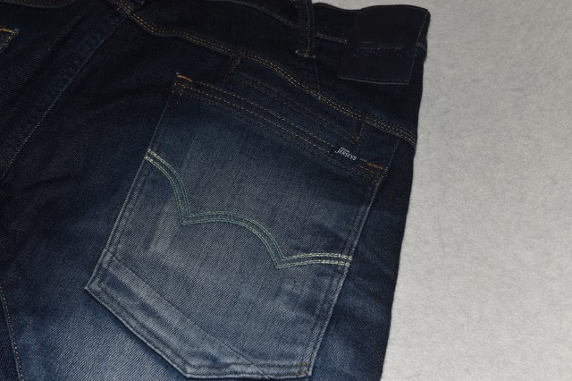 EDWIN JERSEYS 3D レギュラーテーパード EREF33 ジーンズ L(W34)｜売買されたオークション情報、yahooの商品情報をアーカイブ公開 - オークファン（aucfan.com）