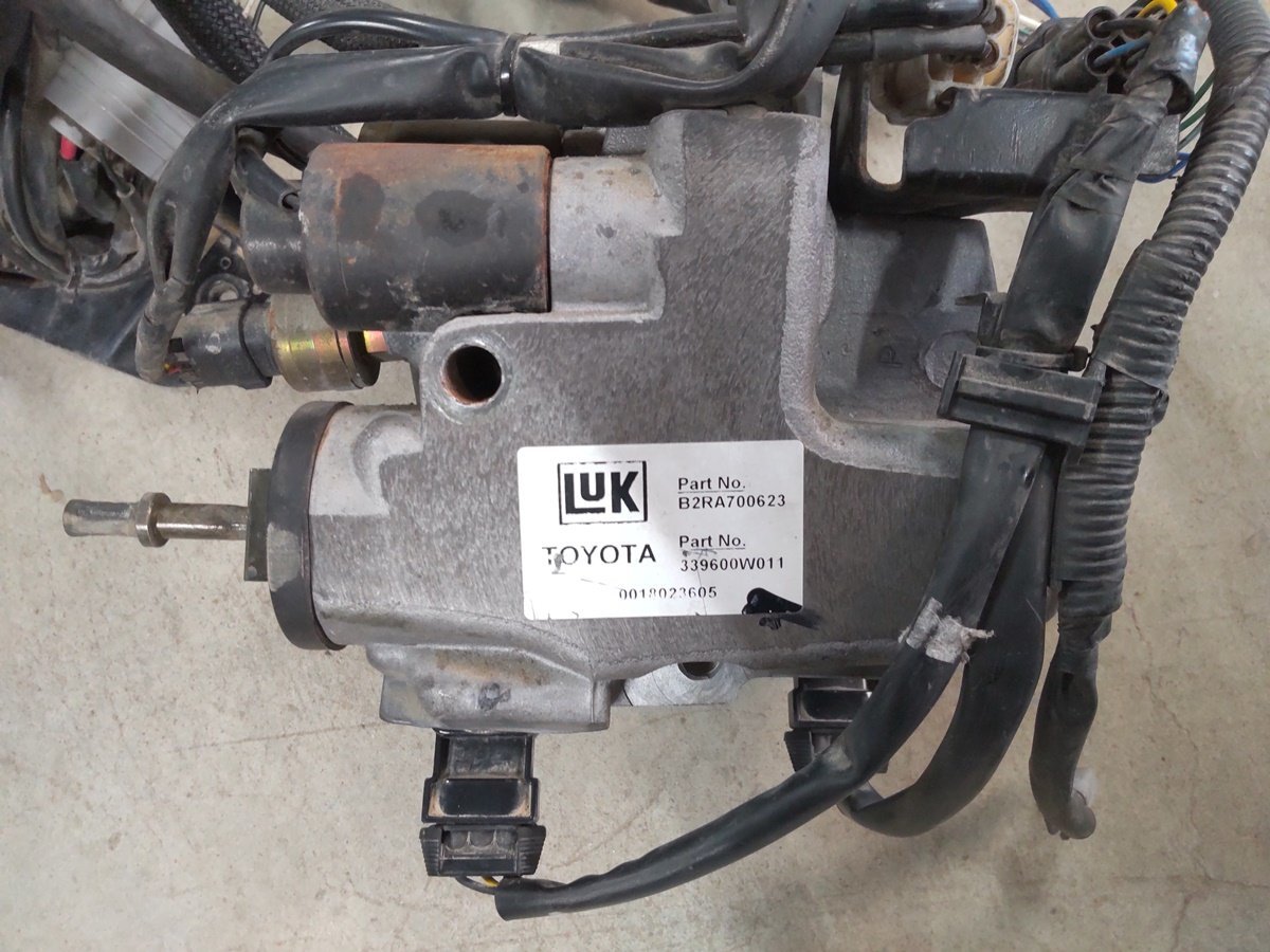 6719@6460 MR-S ZZW30 後期 シーケンシャルポンプ アクチュエーター 33960-0W011 31360-0W010 219 ...