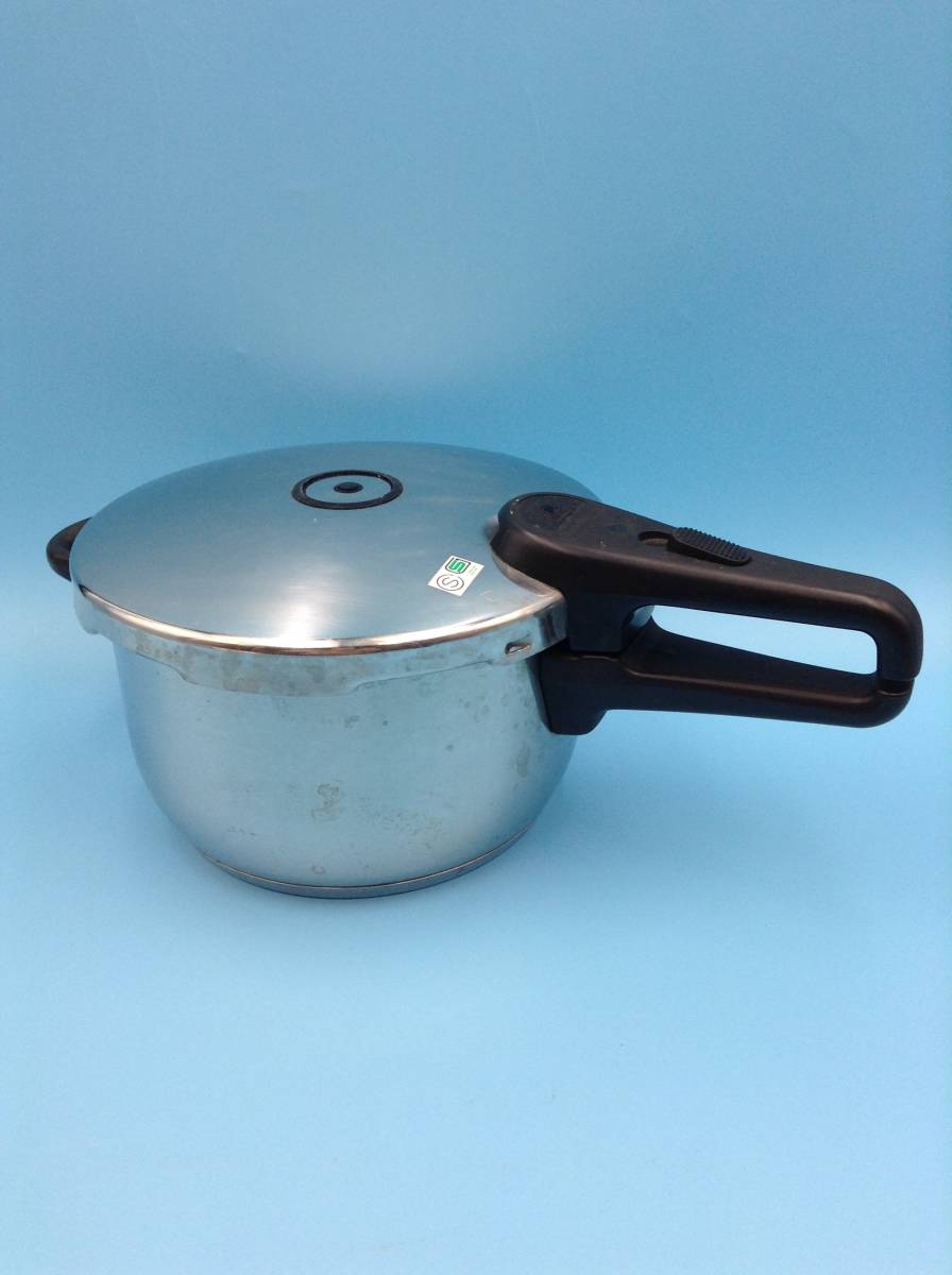 OK5921 Fissle rフィスラー vitavit ヴィタクイック CookStar 圧力鍋 家庭用圧力鍋 4.5L 0604 ...