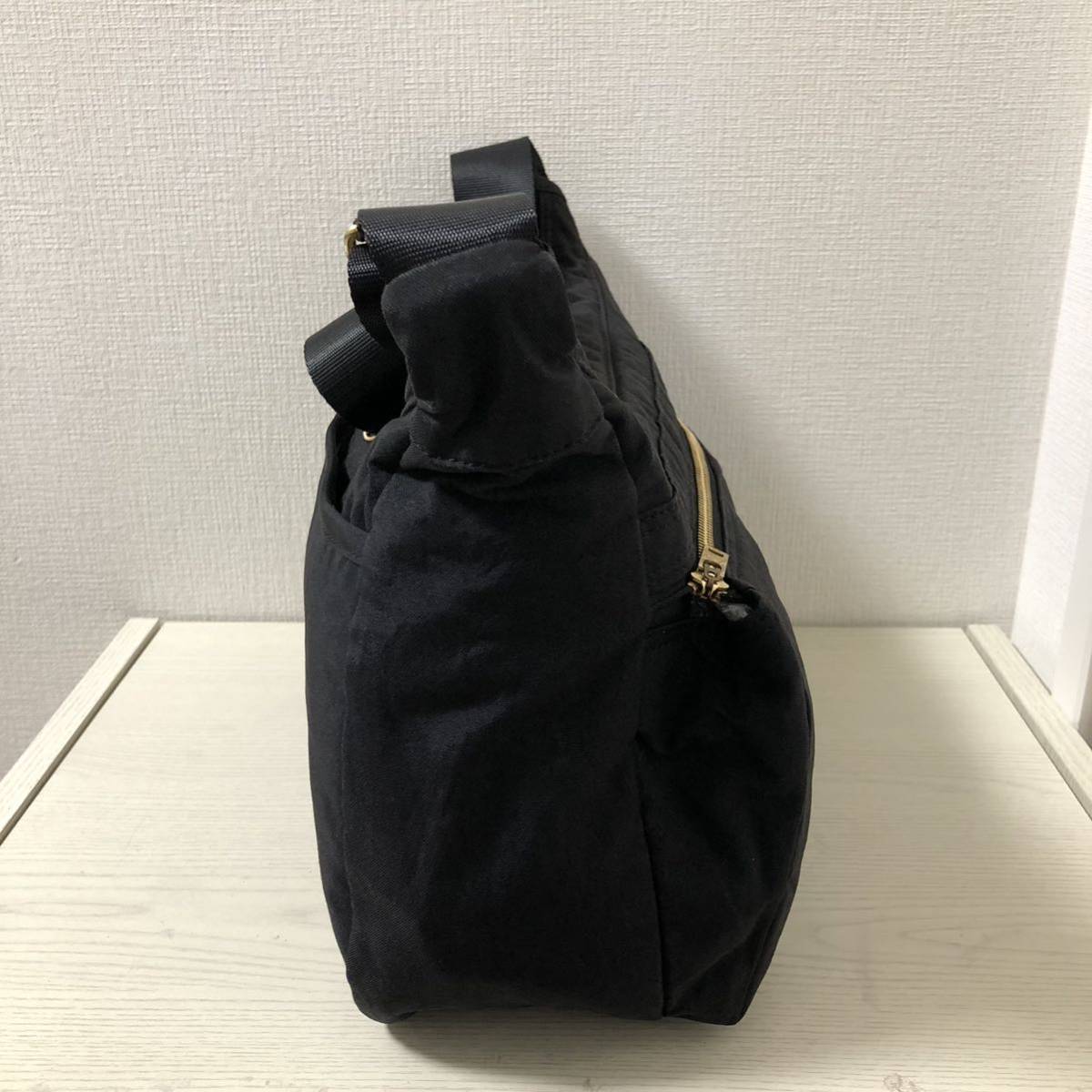 同様 定価24 200円 ポーター ドラフト PORTER DRAFT ショルダーバッグ S ブラック 黒 656-05218(ショルダーバッグ)｜売買されたオークション情報、yahooの商品 ...