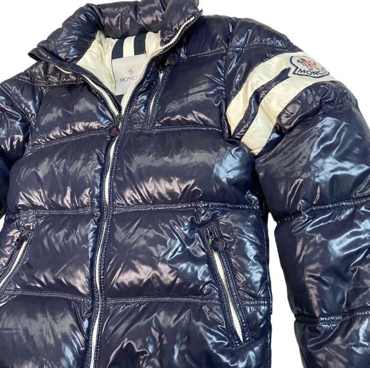 高級/ / MONCLER モンクレール エリック S ネイビー ダウンジャケット 有名人着用モデル(1)｜売買されたオークション情報、yahooの商品情報をアーカイブ公開 - オークファン ...
