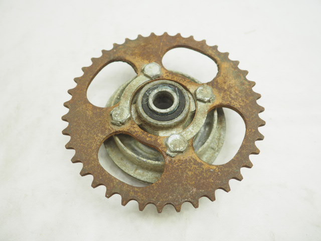 リアハブ スプロケットキャリア ハブ 行灯 カモメ 当時 スーパーカブ 6V hub cub(リア)｜売買されたオークション情報、yahooの ...