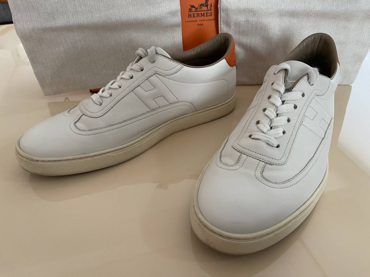 エルメス HERMES "Quicker" クイッカー 白スニーカー シューズ 靴 Hロゴ サイズ41.5≒27.0cm(男性用)｜売買されたオークション情報、yahooの商品情報をアーカイブ ...