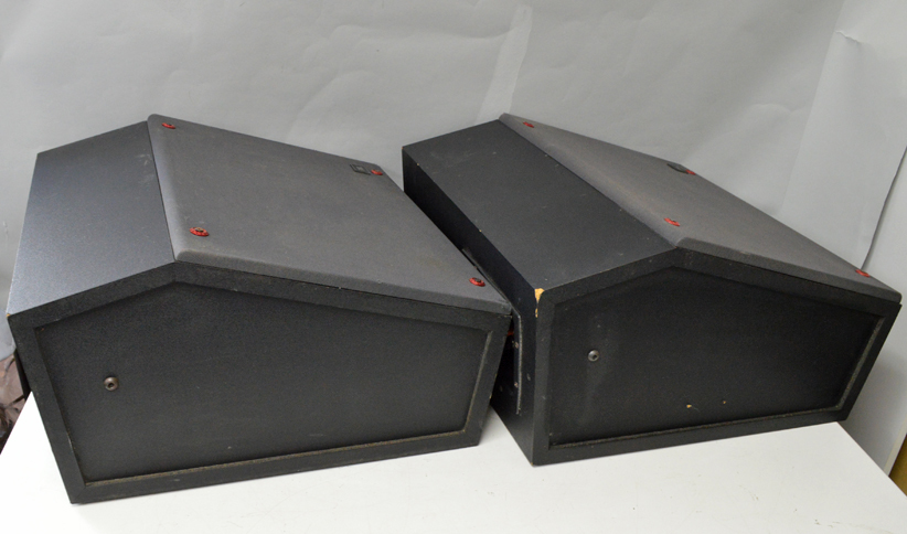 圧倒的な劇場音響 JBL／ジェービーエル Model 8330 シネマサラウンドスピーカー 正常再生品 ペア ys026(スピーカー本体 ...