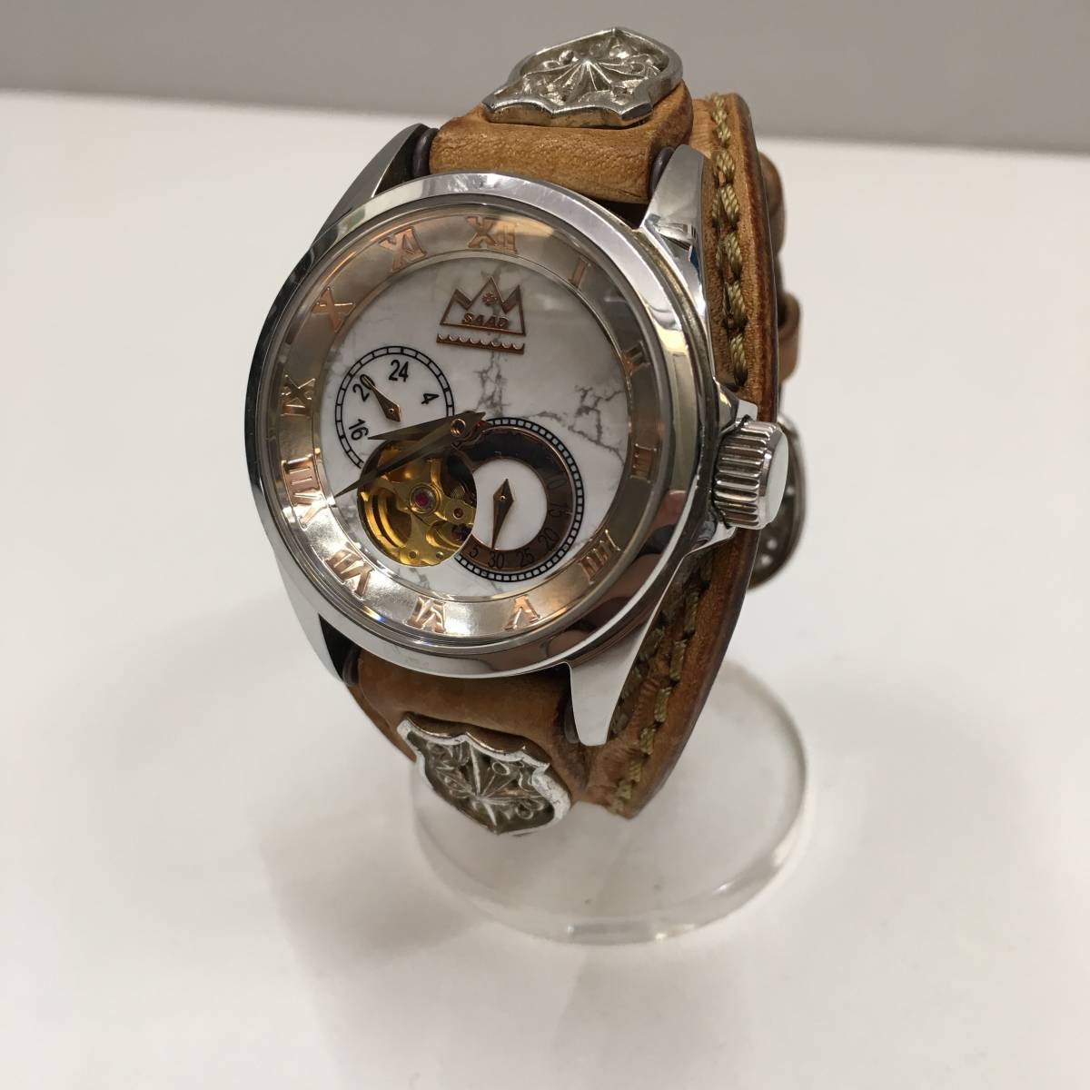 古3441 SAAD サード 腕時計 レザーウォッチ 自動巻き(3針（時、分、秒）)｜売買されたオークション情報、yahooの商品情報をアーカイブ公開 - オークファン（aucfan.com）