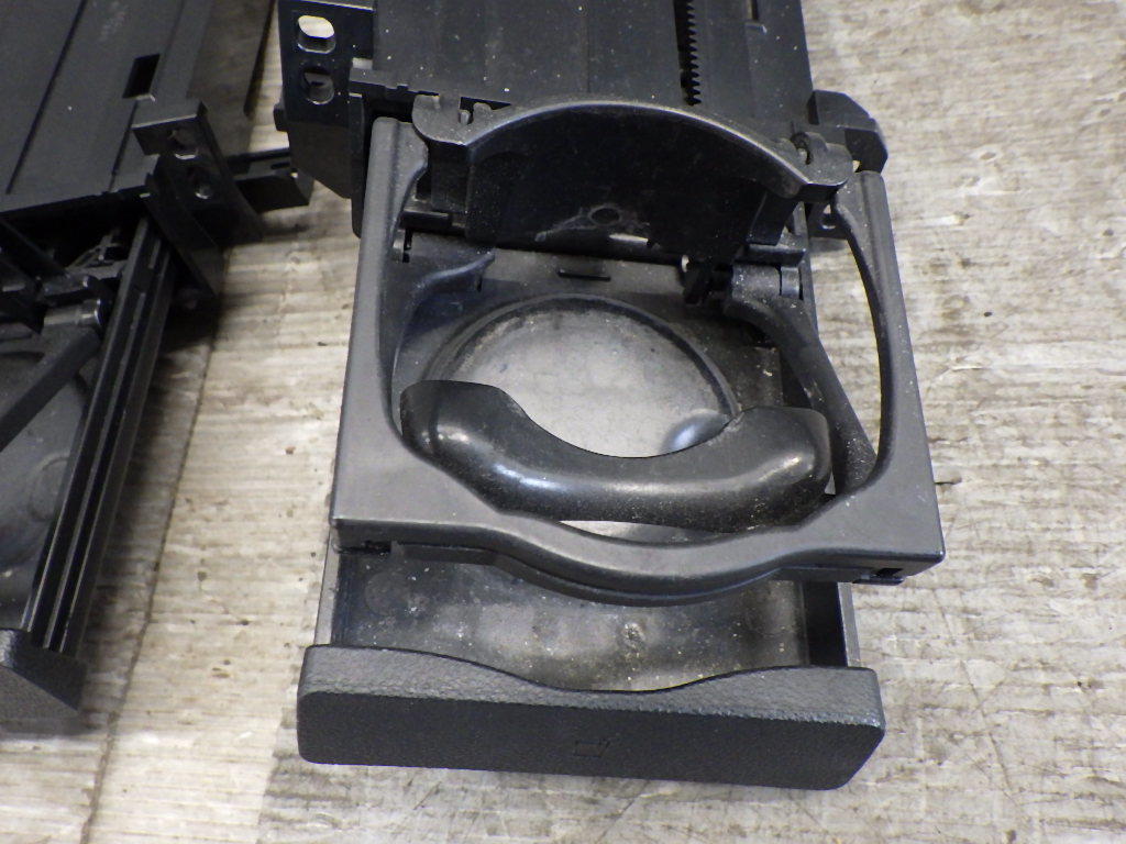 L285S L275S ミラ カスタム ドリンクホルダー左右 05-05-26-243 B2-L23-4A スリーアール長野(ダイハツ用)｜売買されたオークション情報、yahooの商品情報を ...