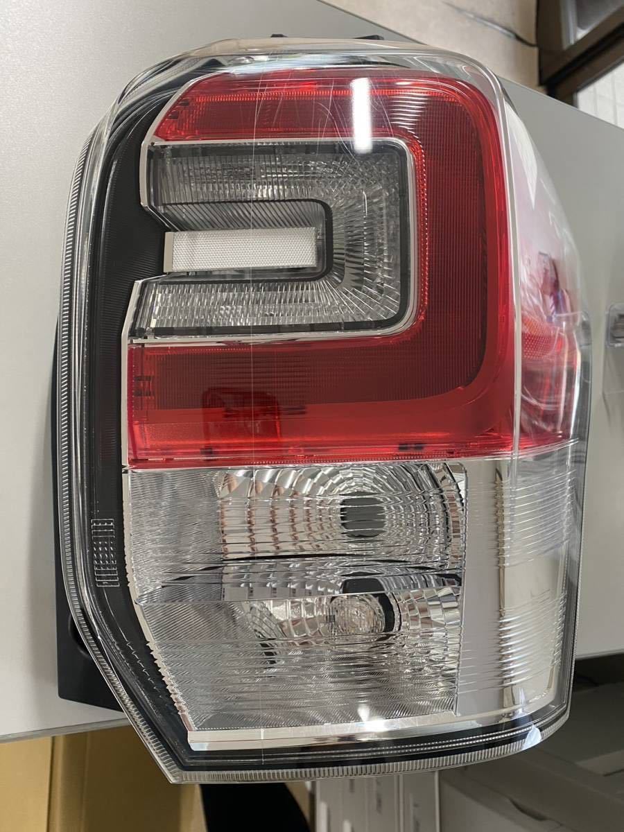 スバル フォレスター 後期 SJ5 SJG テールランプ右 テールライト テールレンズ 純正LED ICHIKOH D171 84912 ...