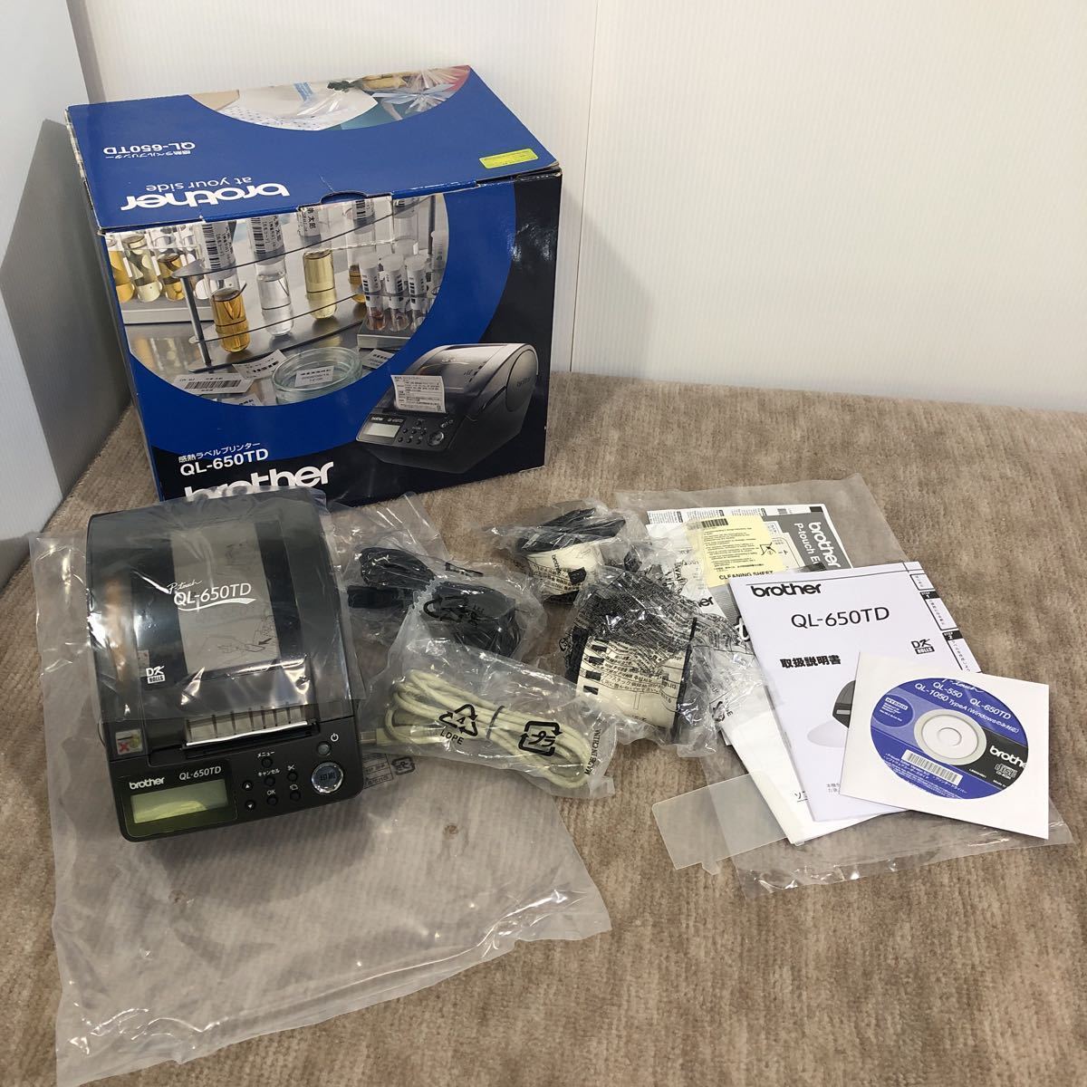 品 brother ブラザー ピータッチ 感熱ラベルプリンター シール 商品 QL-650TD 付属 元箱付 現状品(ラベル用品)｜売買された ...