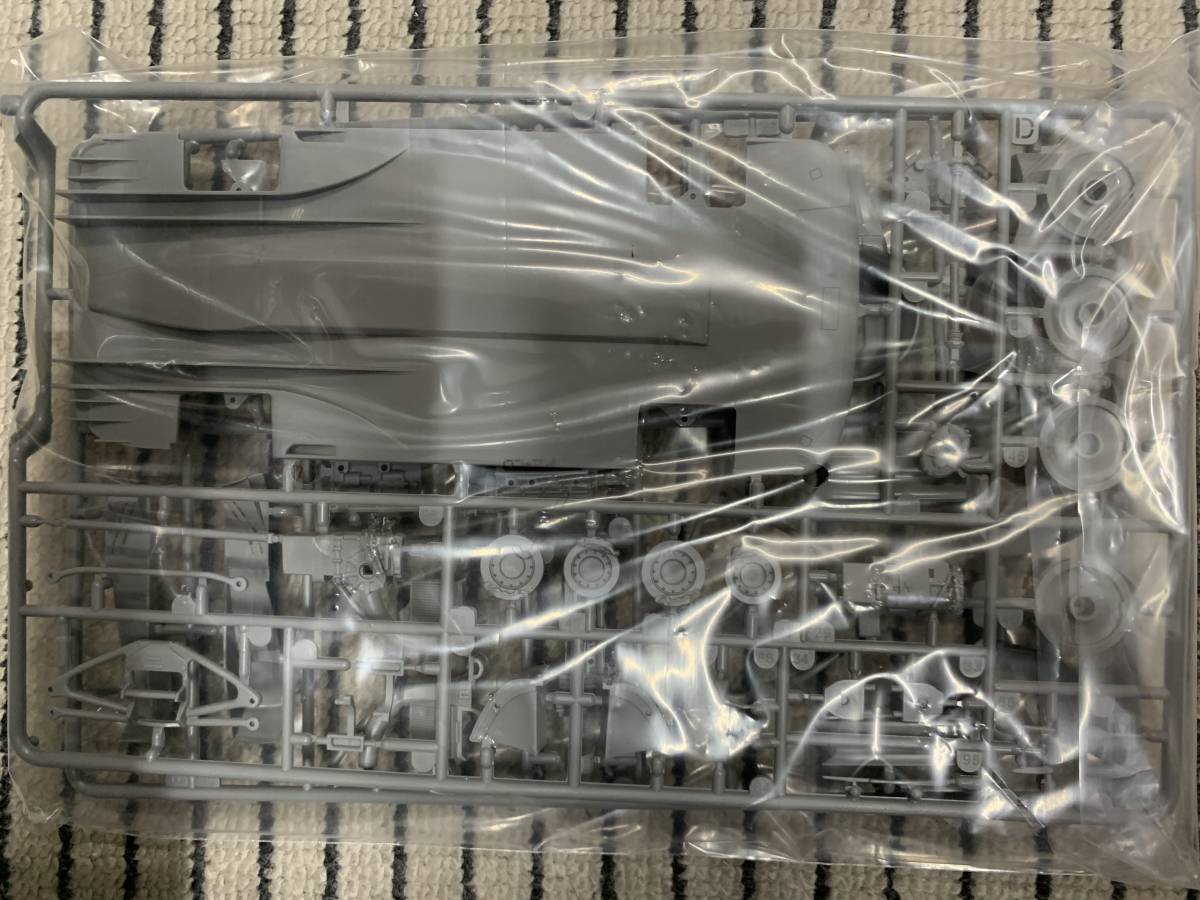 未組立 1/24 BMW M3 DTM 2012 Bruno Spengler 07178 レベル Revell ”B.シュペングラー”(GT ...