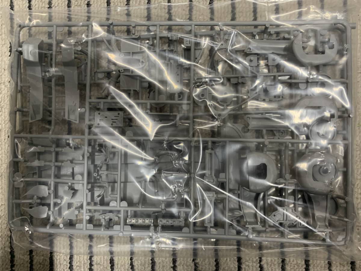 未組立 1/24 BMW M3 DTM 2012 Bruno Spengler 07178 レベル Revell ”B.シュペングラー”(GT ...