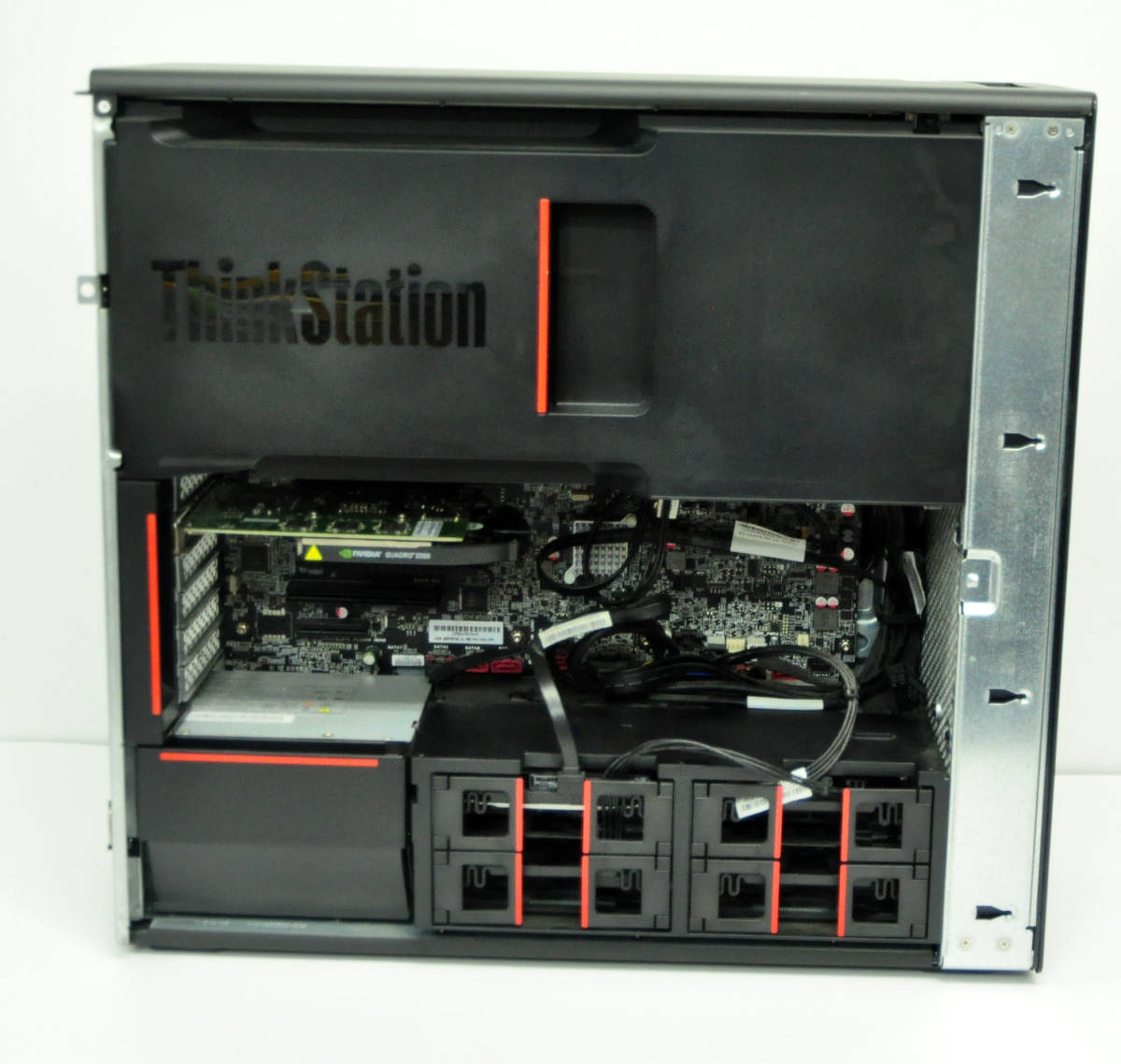 ThinkStation P700 ワークステーション Xeon E5-1620 v3 3.5GHz / メモリ16GB / SSD ...