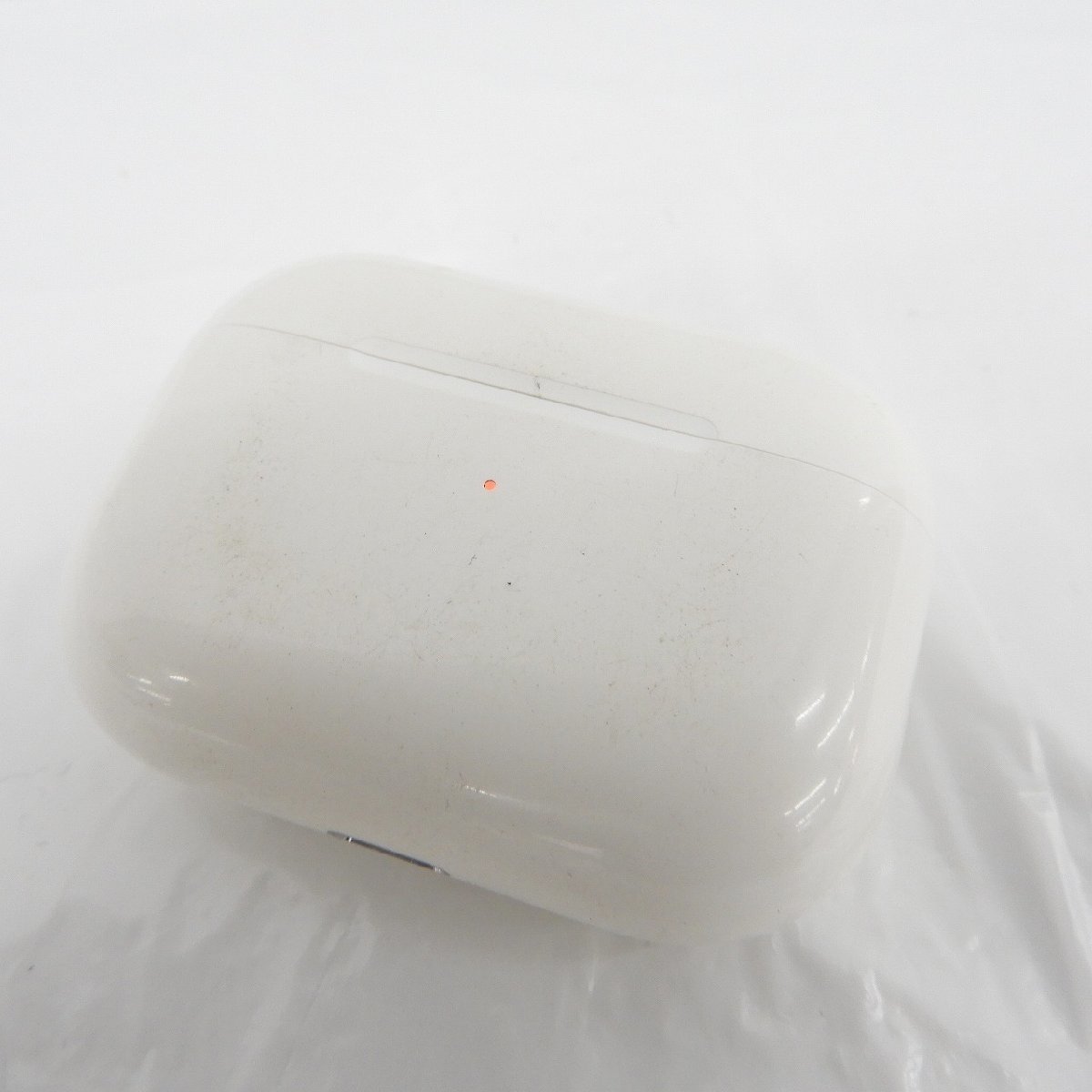 品 Apple アップル ワイヤレスイヤホン AirPods Pro with Wireless Charging Case第1世代 MWP22J/A イヤホン+ケース 907325124 ...