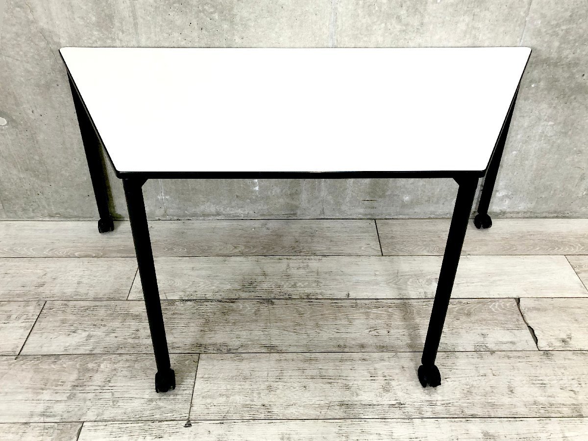 vitra / ヴィトラ MAP Table / マップ テーブル バーバー オズガビー ミーティングテーブル 台形 W1500(4人用)｜売買されたオークション情報、yahooの商品情報を ...