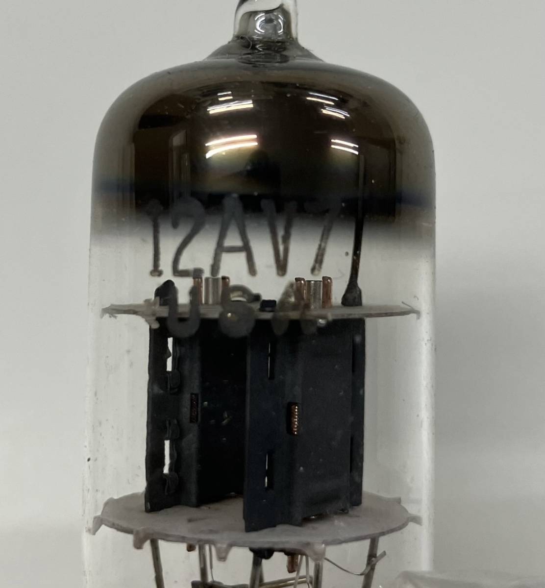 12AV7 USA 真空管 4点セット 傷汚れ等有 通電確認済 ジャンク 現状お渡し(真空管)｜売買されたオークション情報、yahooの商品 ...