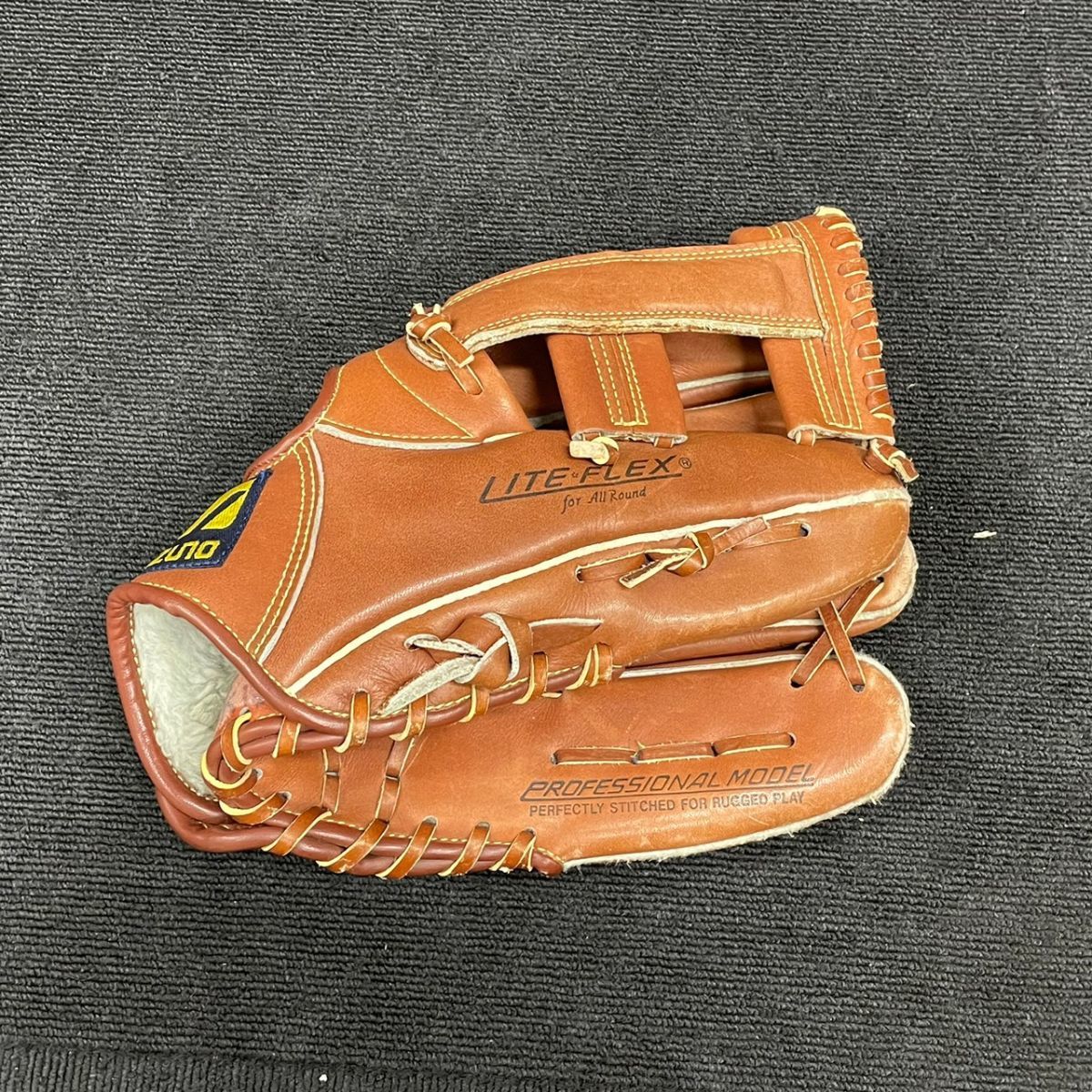 S806-I16-4578 MIZUNO ミズノ グローブ/LITE FLEX/PROFESSIONAL MODEL/2GN 9210 ...