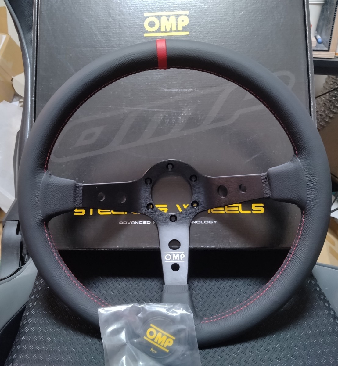 正規品 OMP CORSICA コルシカ φ35 350mm ブラックレザーレッドライン MOMO ナルディ(ステアリング、ハンドル本体)｜売買されたオークション情報、yahooの商品情報を ...