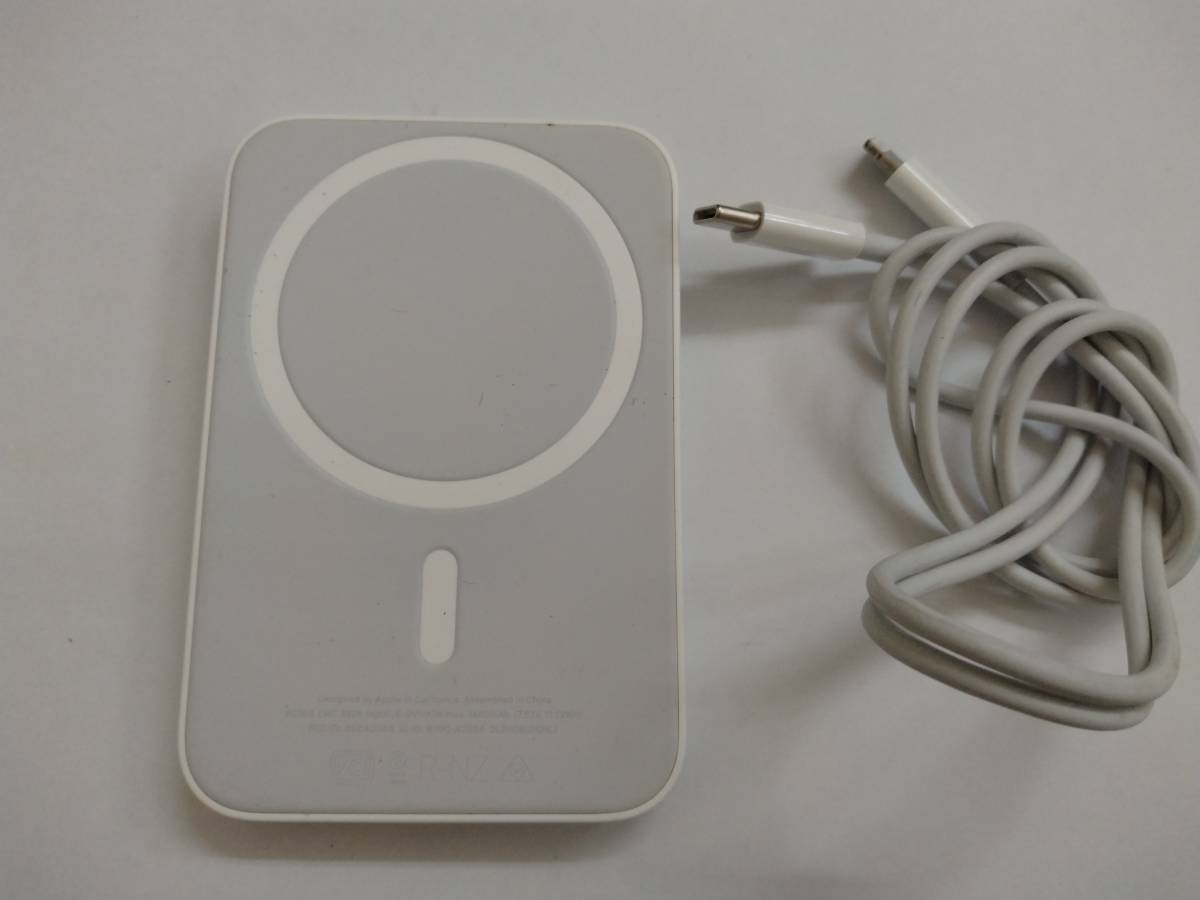 純正 Apple アップルMagSafeバッテリーパック A2384 EMC 3624 /純正 USB-C - Lightning充電ケーブル ...