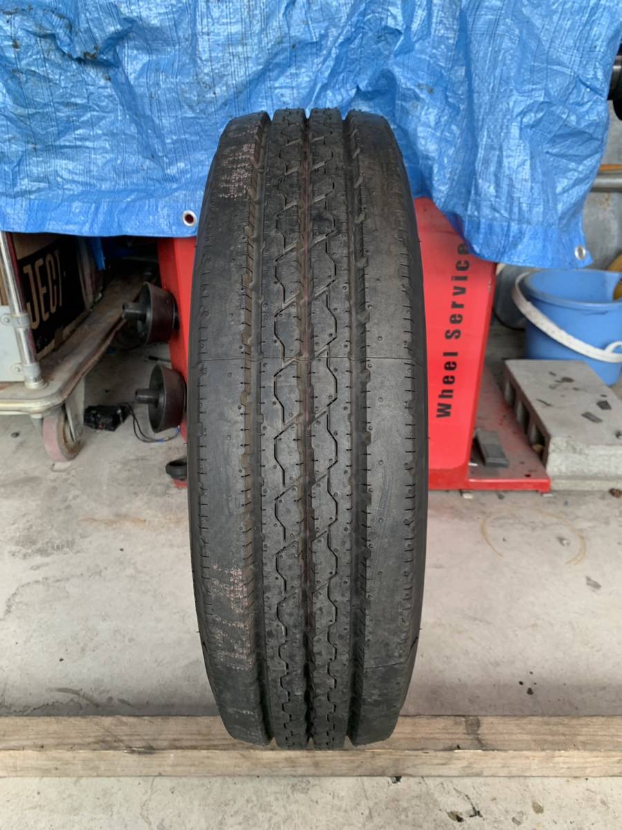 195/75R15 BRIDGESTONE DURAVIS R205 7mm 20年製 トラックタイヤ 1本(タイヤ)｜売買されたオークション ...
