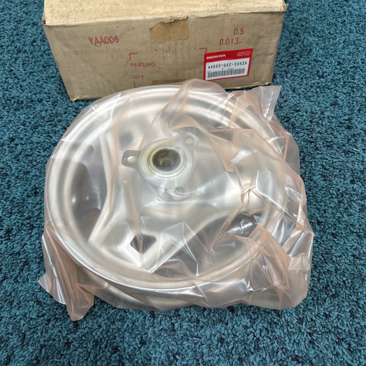 HONDA ホンダ 純正部品 44650-GAZ-306ZA フロントホイール 10×2.15 品 ディオ ディオSR ライブディオ AF35 ...