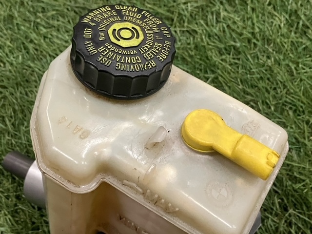 BMW Z4M E86 ブレーキ マスター シリンダー Z4 E85 E36 E46 E86 E89(その他)｜売買されたオークション情報、yahooの商品情報をアーカイブ公開 ...