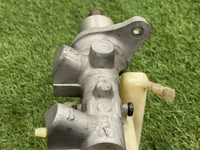 BMW Z4M E86 ブレーキ マスター シリンダー Z4 E85 E36 E46 E86 E89(その他)｜売買されたオークション情報、yahooの商品情報をアーカイブ公開 ...