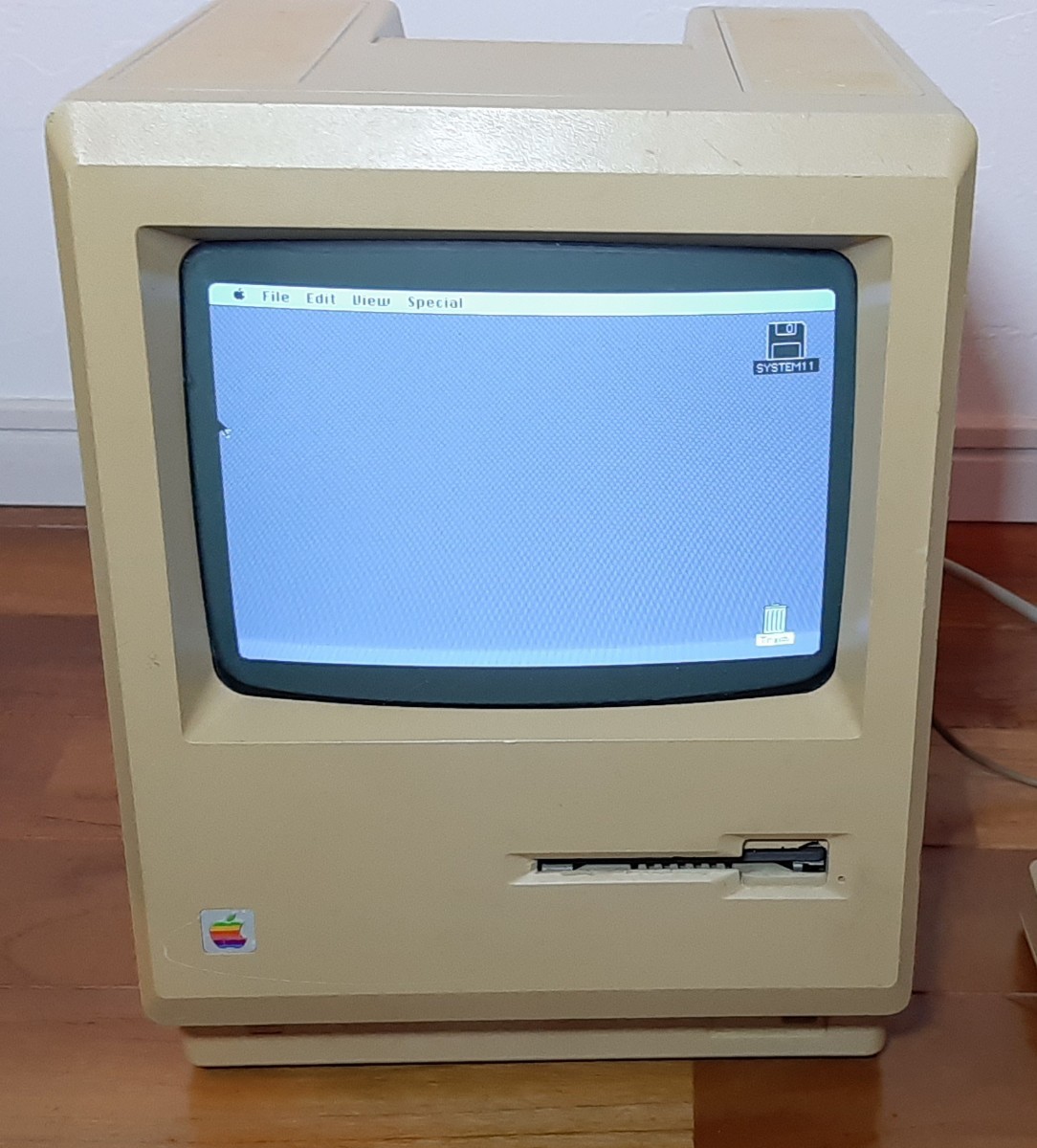 Macintosh 512Ke Apple マッキントッシュ レトロPC(68k)｜売買されたオークション情報、yahooの商品情報を ...